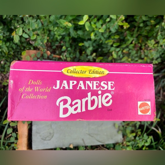 Barbie | Toys | Never Removed From Box Barbie Japanese 995 Mattel Dolls ...